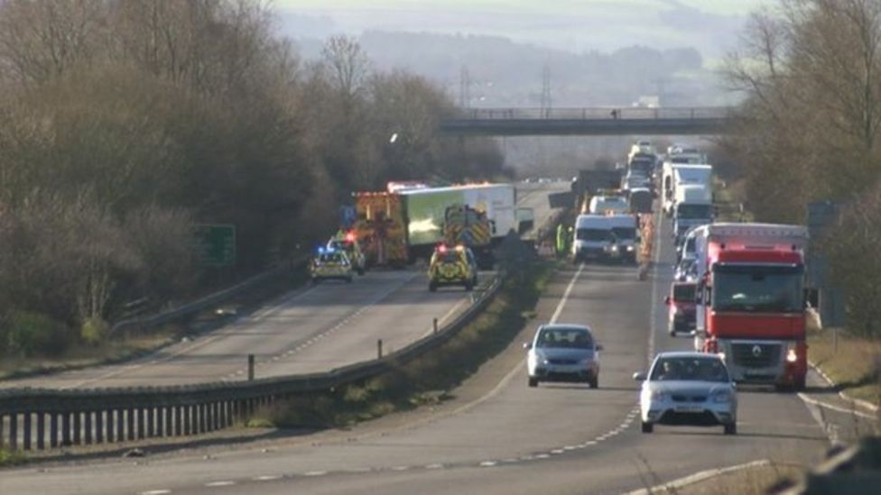 Inquest hears of fatal 'accident' as badger cleared - BBC News