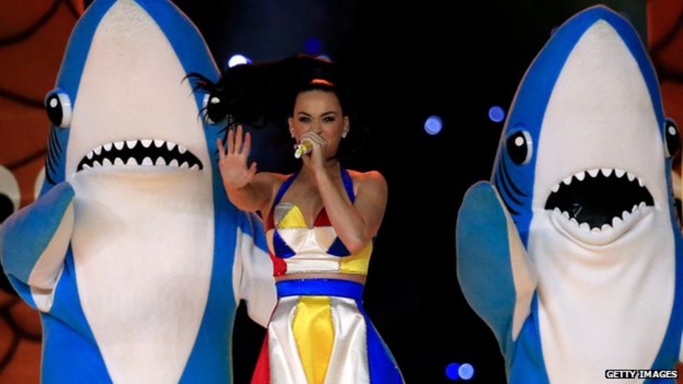 Katy Perry 'Left Shark' model removed at lawyers' request - BBC News