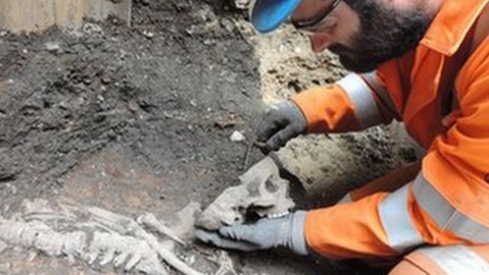 Victims of the Great Plague 'discovered' at Liverpool Street station ...