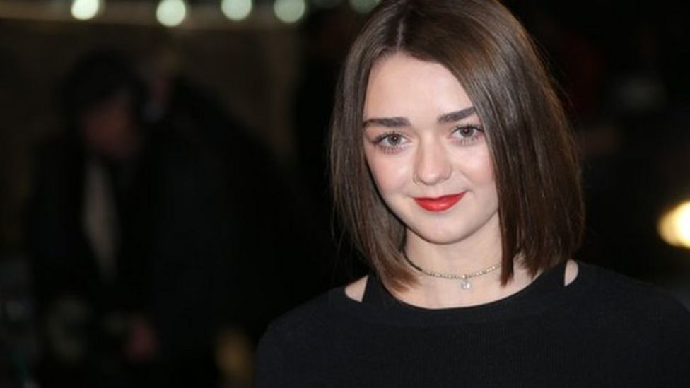 Game of Thrones star Maisie Williams to make stage debut - BBC News