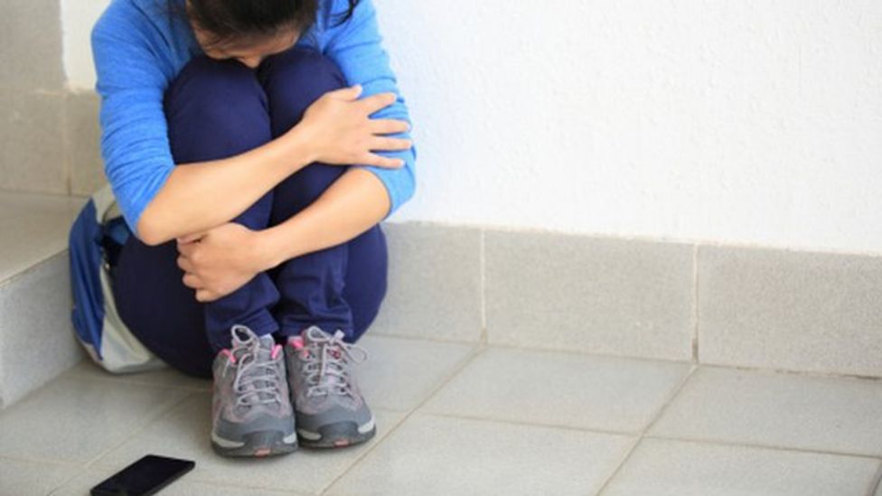 Could smart phones help provide mental health care? - BBC News