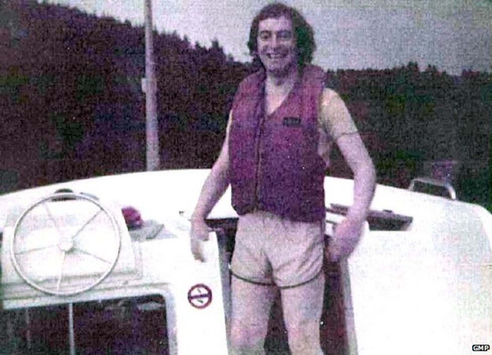 Fred Talbot: Weatherman guilty of abusing teenage boys - BBC News