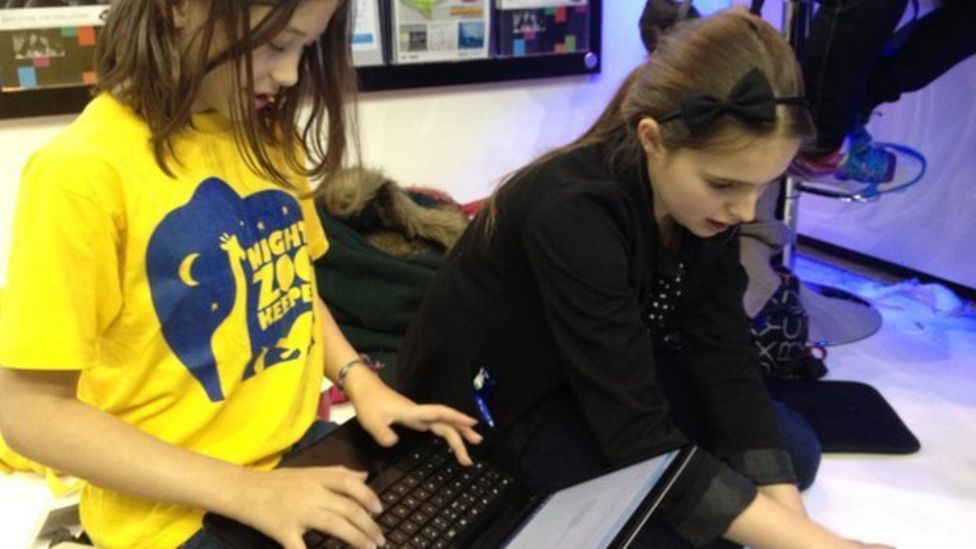 Digital skills should be core subjects, says report - BBC News