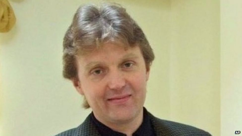 Alexander Litvinenko: CCTV footage shows hotel meeting - BBC News