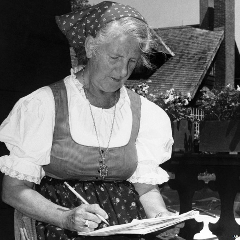 The truth about the Sound of Music family - BBC News