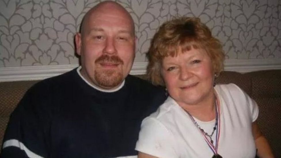 Southport death: Mark Lowe jailed for killing brother - BBC News