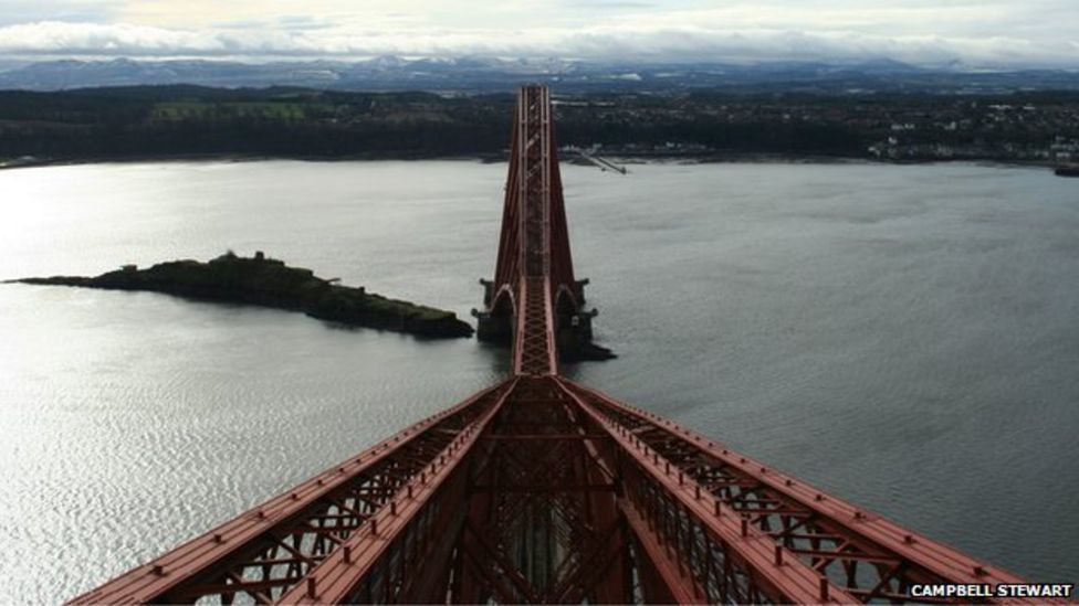 Your reflections on the Forth Bridge - BBC News