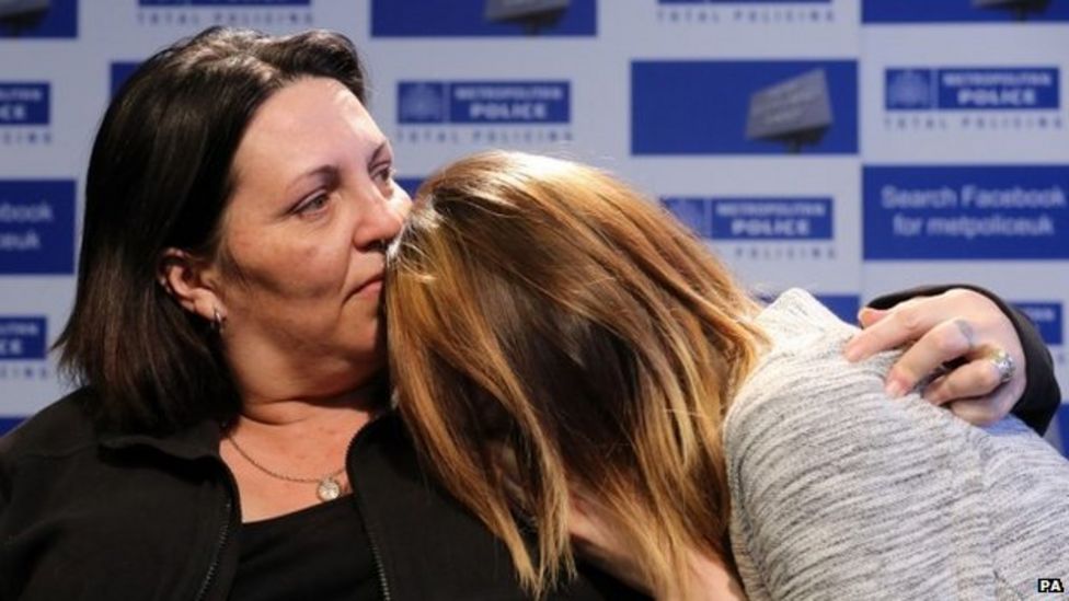 Islington murder of cyclist Alan Cartwright, 15, caught on CCTV - BBC News