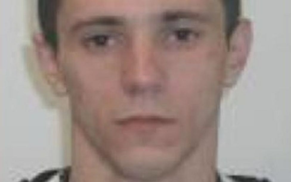 Most wanted foreign criminals sought by Met Police - BBC News