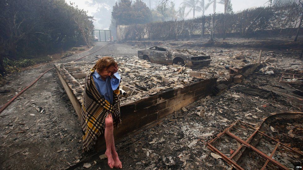 Cape Town wildfires in pictures - BBC News