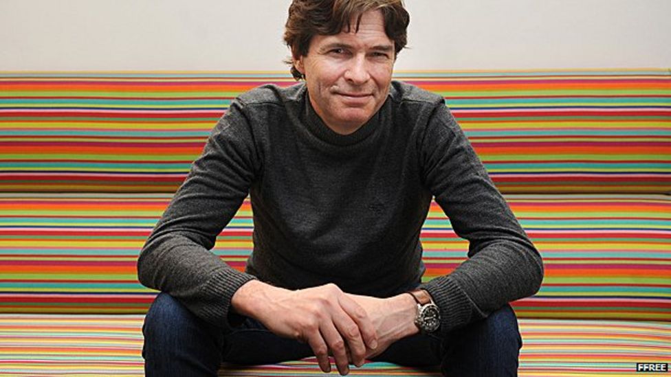 Banking on it: Taking your money off the high street - BBC News