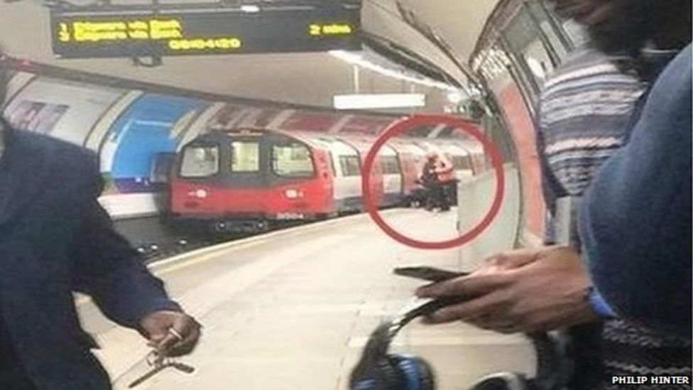 Union 'warned of Tube crowding before woman fell under train' - BBC News