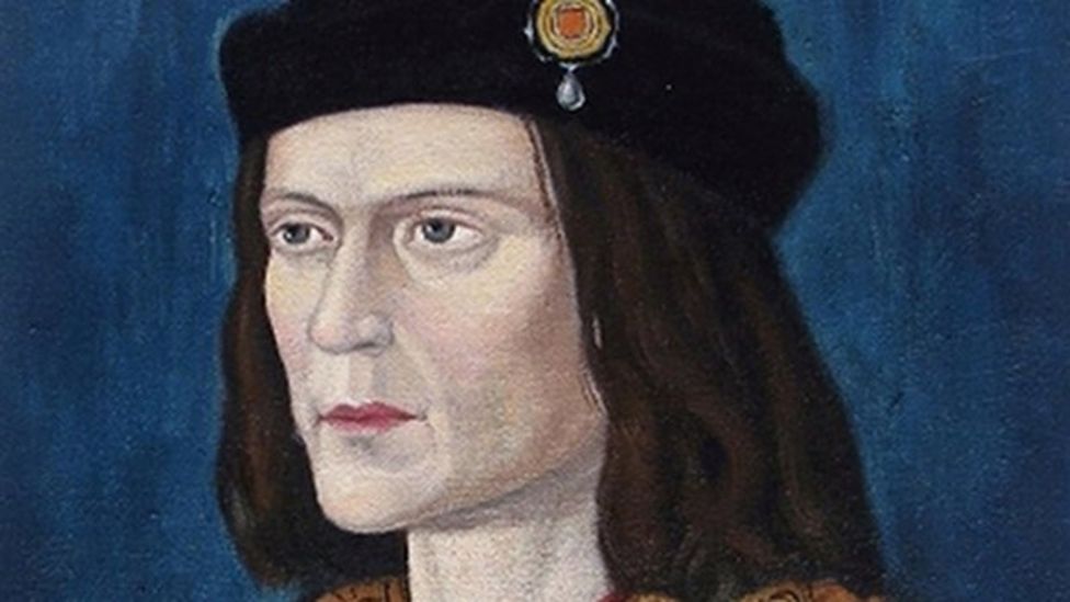 Richard III: Leicester Cathedral reburial service for king - BBC News