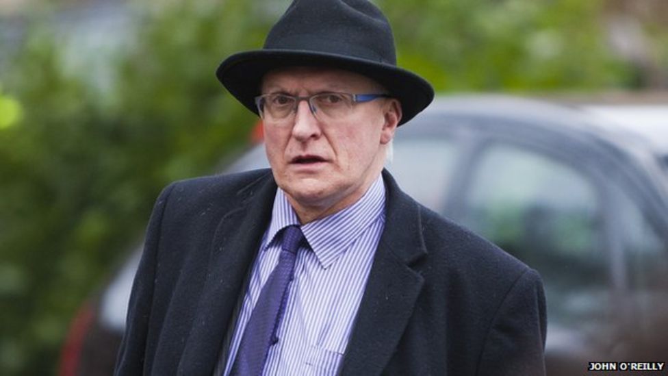 Choirmaster Andrew Teague jailed for sexual abuse - BBC News