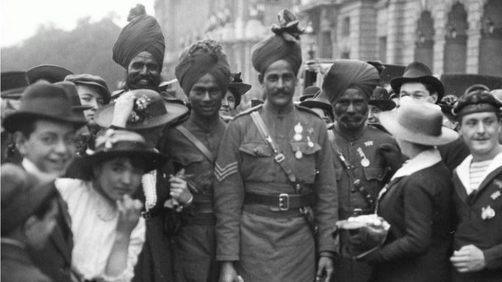 Indian WW1 soldiers laid to rest after French mystery - BBC News