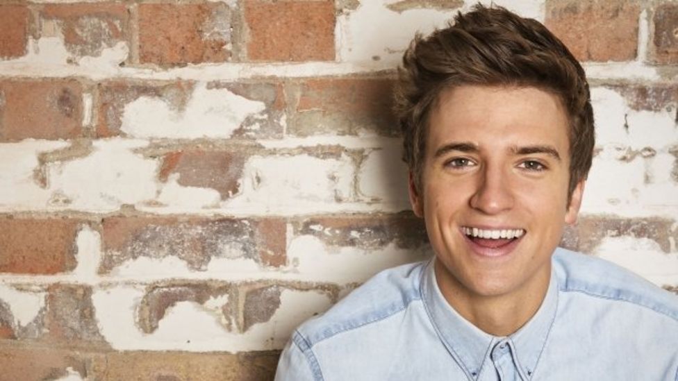 Pop charts struggle to stay relevant - BBC News