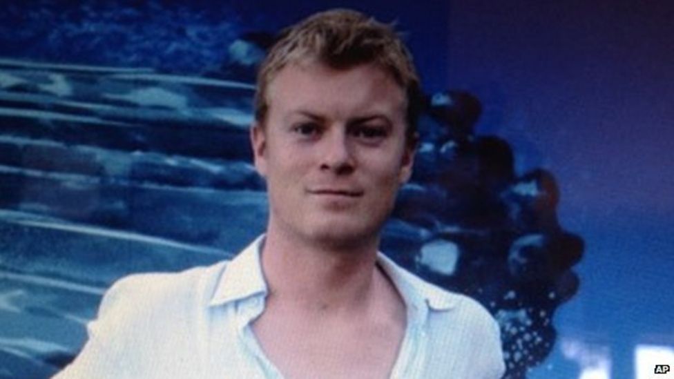 Alps air crash killed three Britons, says Hammond - BBC News