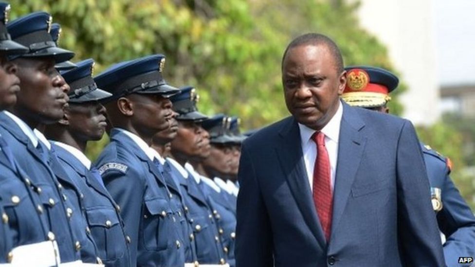 Kenyan ministers suspended over corruption claims - BBC News