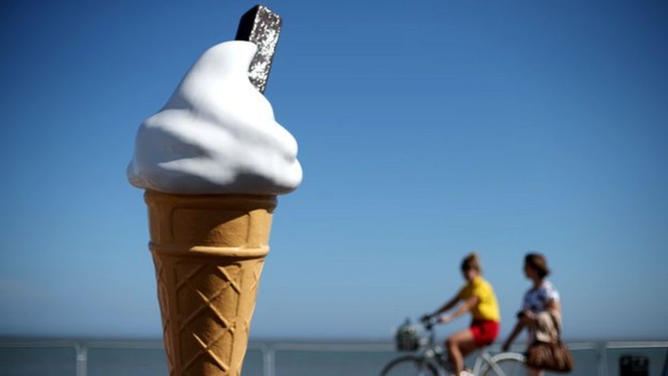 Clocks go forward for British Summer Time - BBC Newsround