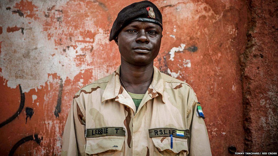 Ebola outbreak: No work, no football - BBC News