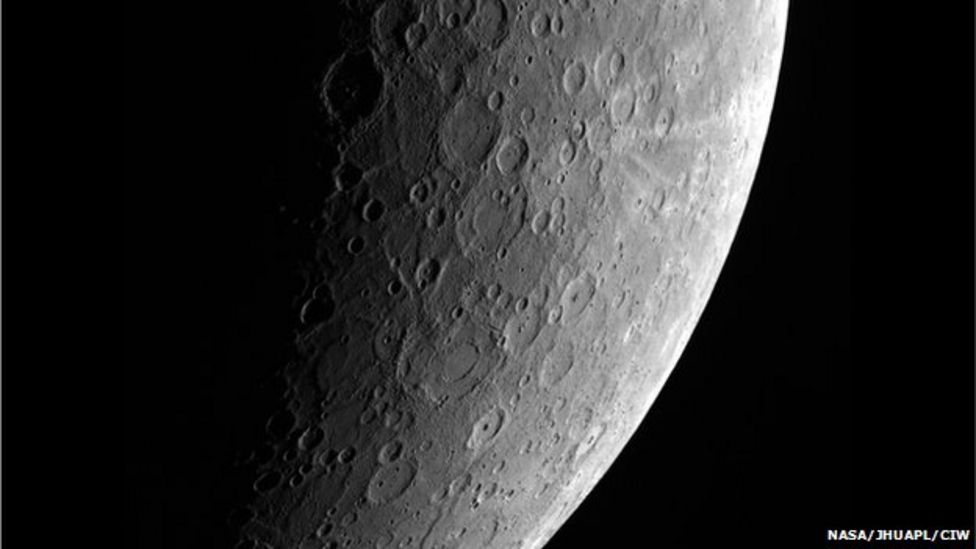 Mercury 'painted black' by passing comets - BBC News