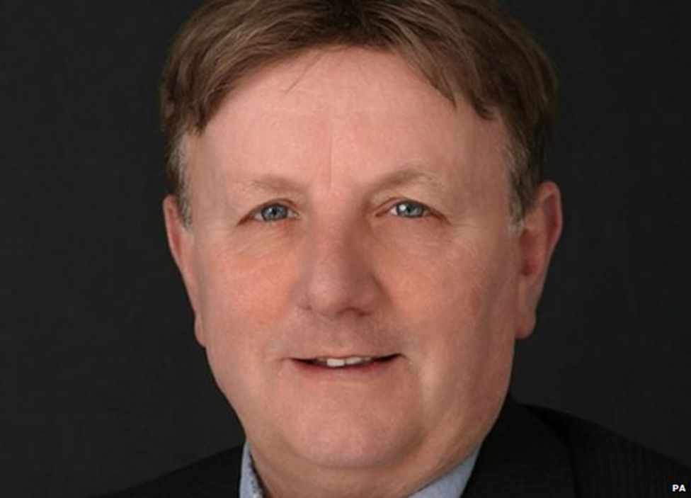 Ex-Tory candidate Mike Whitehead switches to UKIP - BBC News
