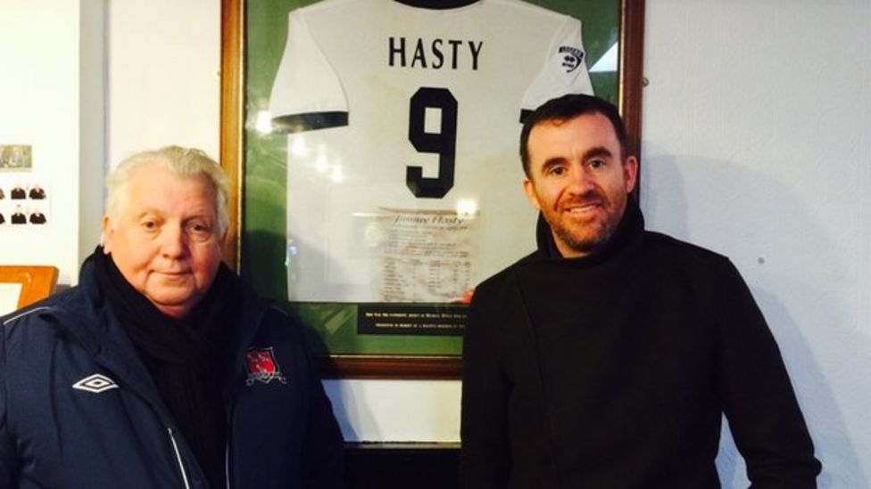 Jimmy Hasty: One-armed footballer recalled in Radio Ulster documentary ...