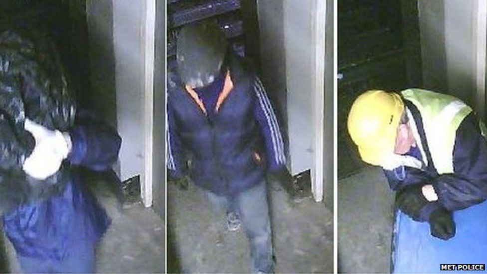 Hatton Garden heist: Police investigate tool robbery link - BBC News