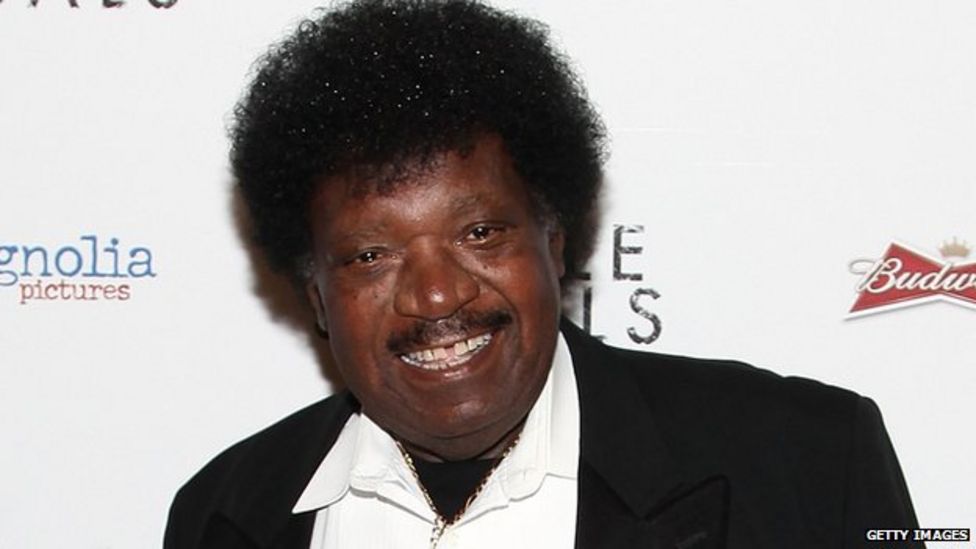 Soul singer Percy Sledge dies aged 74 - BBC News