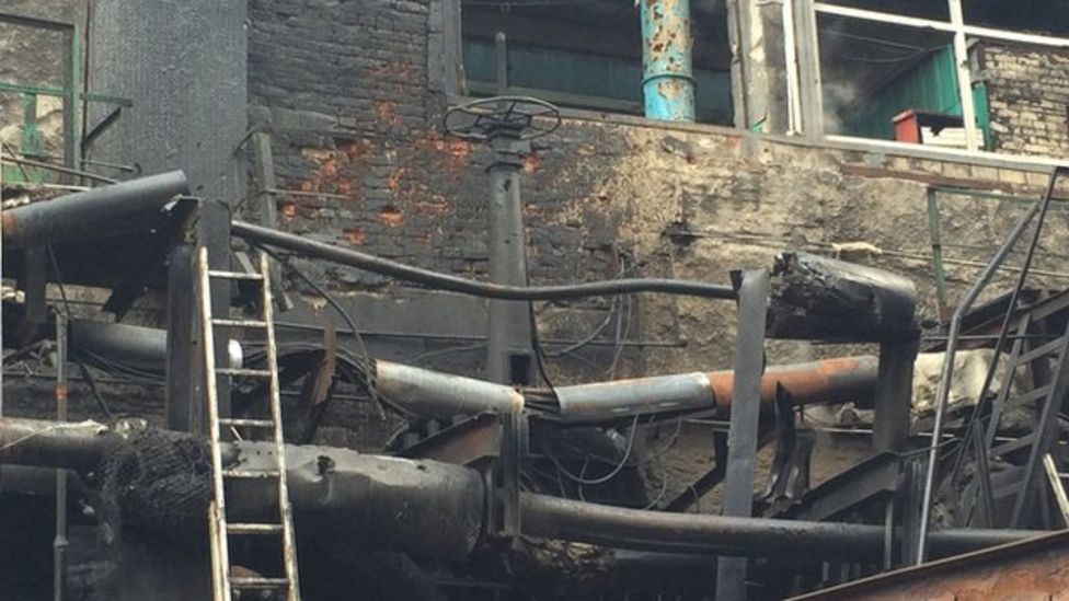 Ukraine crisis: The factory that has been shelled 165 times - BBC News