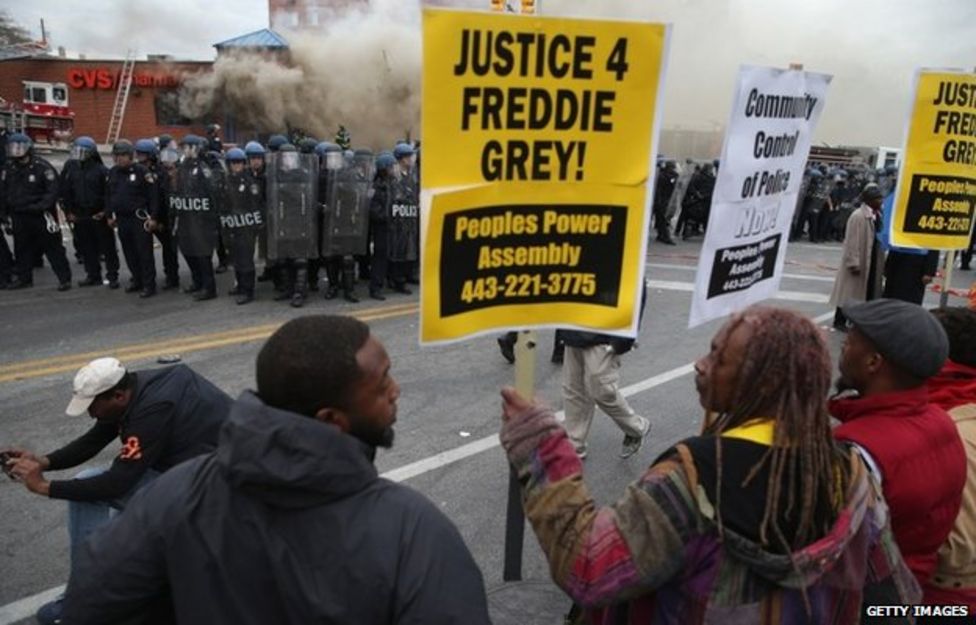 Baltimore declares emergency as Freddie Gray riots erupt - BBC News