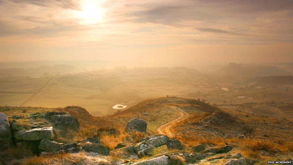 In pictures: Spring Fling photographers - BBC News