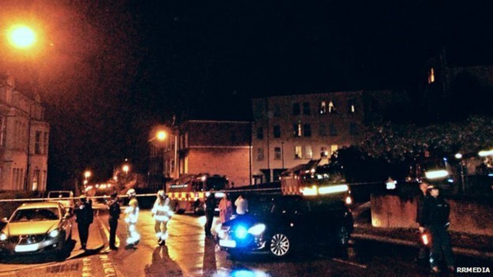 Alert follows explosion at Crawford Square in Derry - BBC News