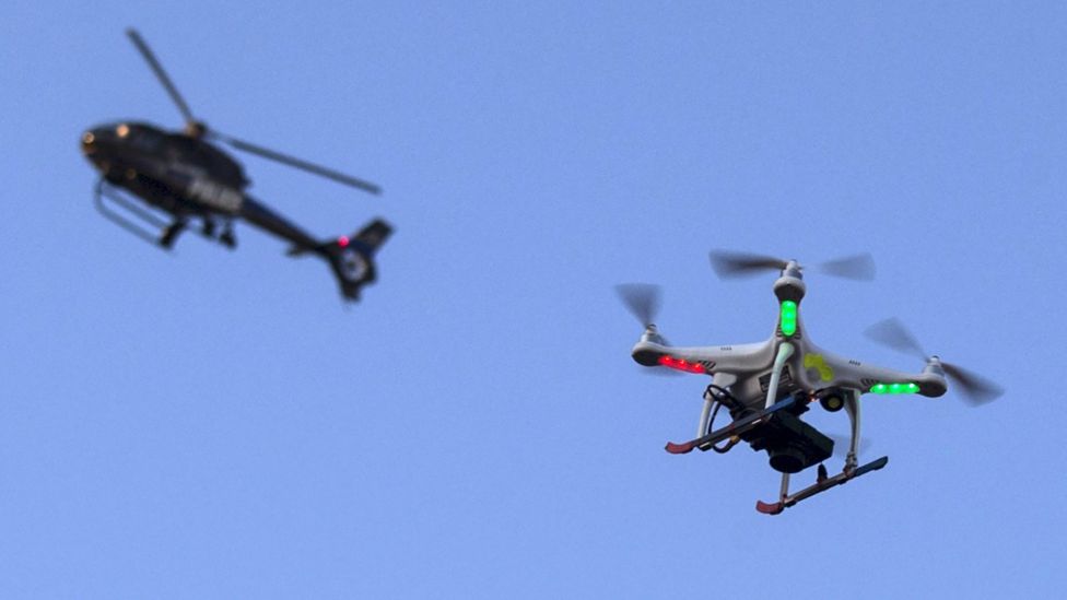 Drone racing around the world - BBC Newsround
