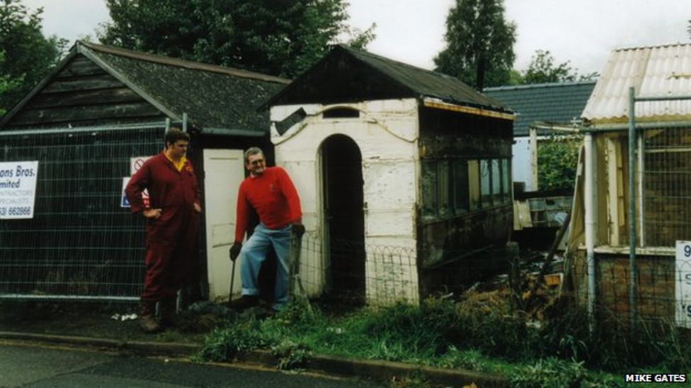 Cambridge's 'last' horse-drawn tram restored - BBC News