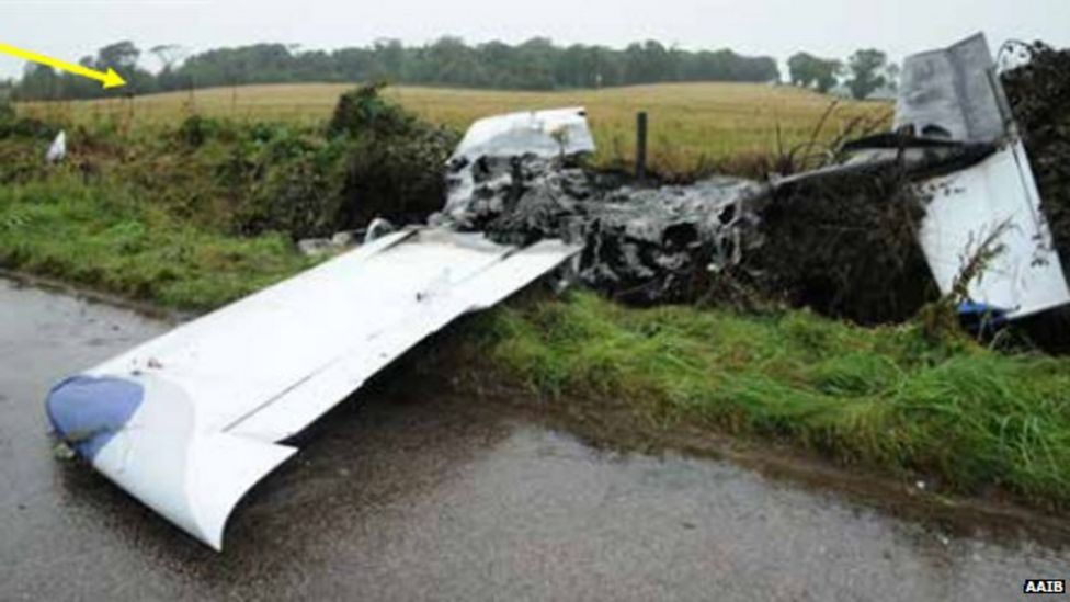 Fatal crash plane 'was overweight', says air accident report - BBC News
