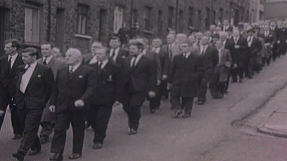 Cambrian mining disaster remembered 50 years on at service - BBC News