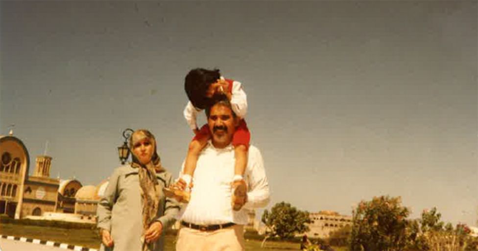 Viewpoint: Islam v feminism? - BBC News