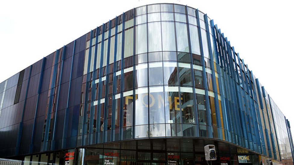 Danny Boyle opens Manchester arts centre Home - BBC News