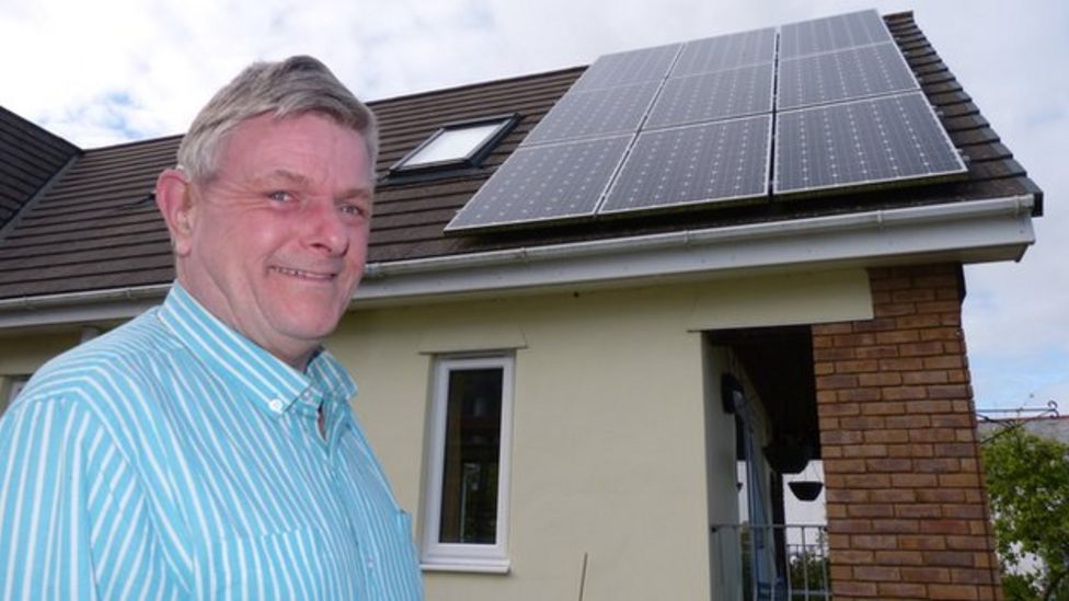The town where one in ten have opted for solar power - BBC News