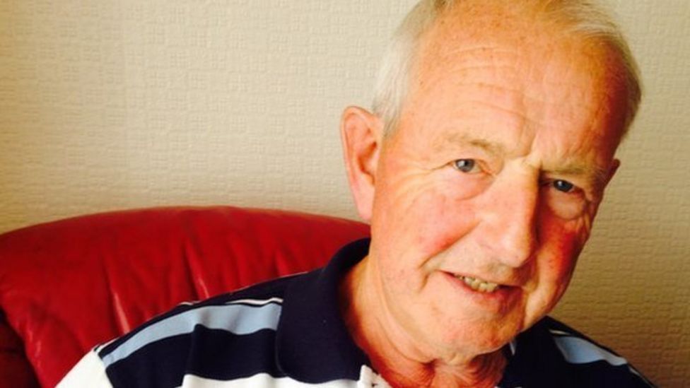 Steve Wright: Ipswich serial killer's father 'feels responsible' - BBC News