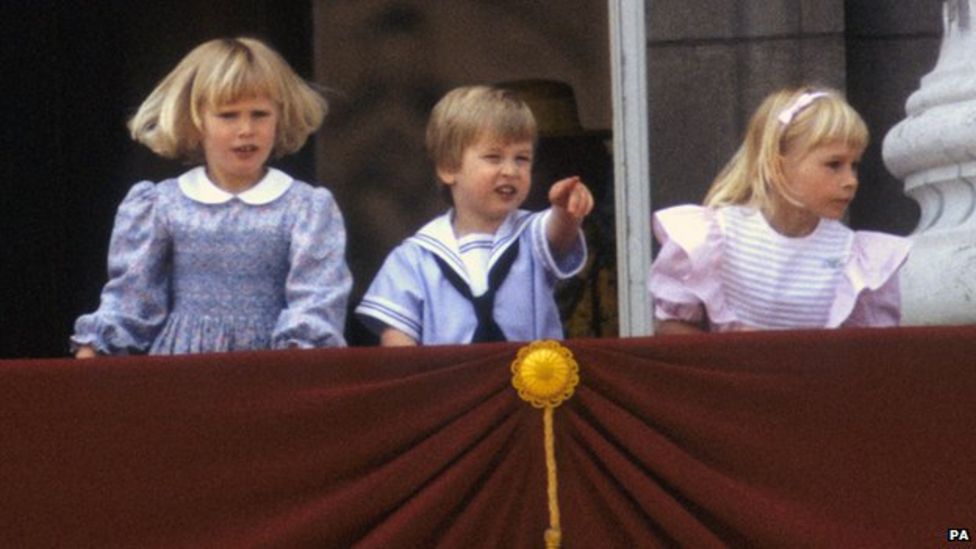 Prince George: The traditional clothes royal children are dressed in ...