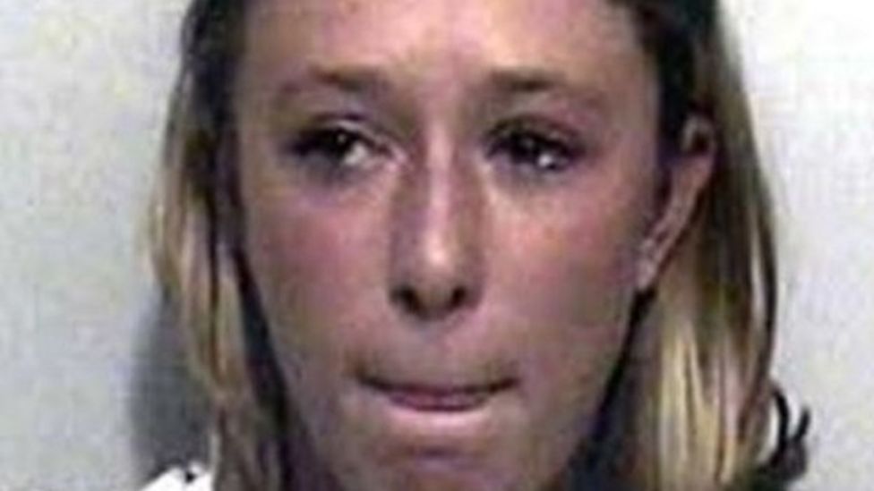 Troubled teenager Paige Chivers groomed then murdered - BBC News