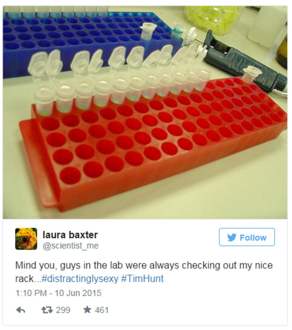 Female scientists post 'distractingly sexy' photos - BBC News