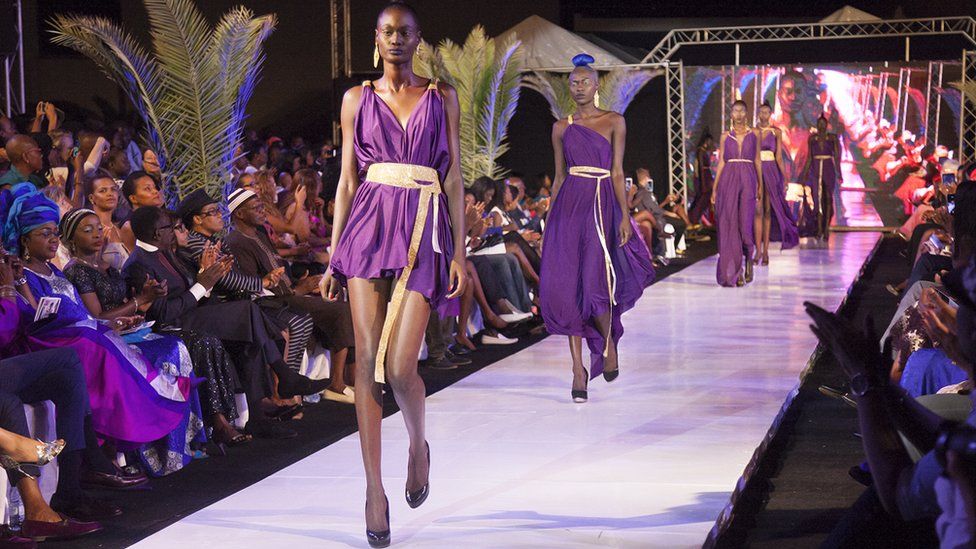 Dakar fashion week through a model's eyes - BBC News