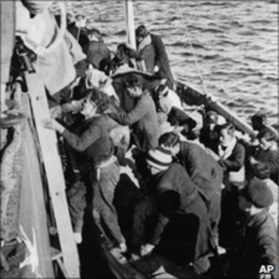 Remembering the SS City of Benares tragedy 70 years on - BBC News