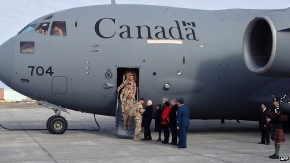 Canadian soldiers return home from Afghanistan - BBC News