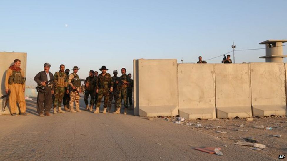 Iraq Conflict Us Steps Up Air Strikes On Is Militants Bbc News
