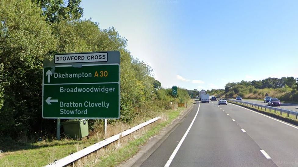 Four injured in A30 Broadwoodwidger crash - BBC News