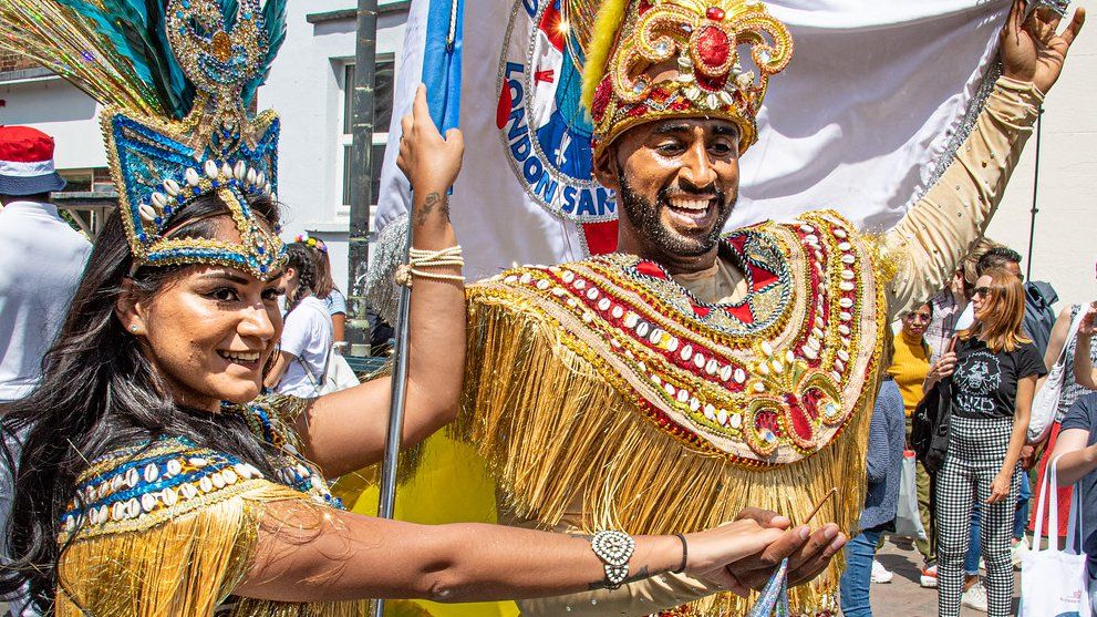 New carnival parade aims to bring joy to Longton - BBC News